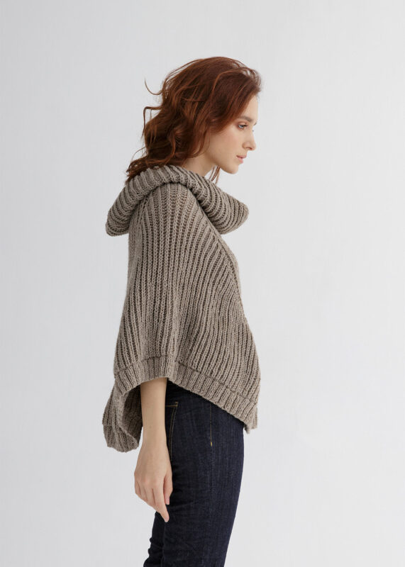 This cable poncho knitting pattern is so easy to make – Through the Stitch