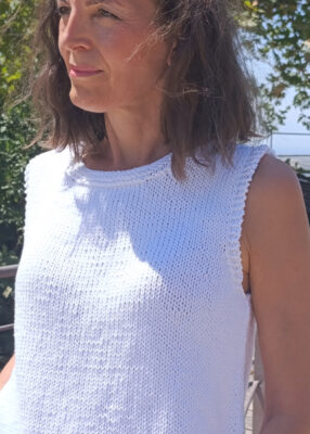 This top knit pattern is a unique pattern. – Through the Stitch